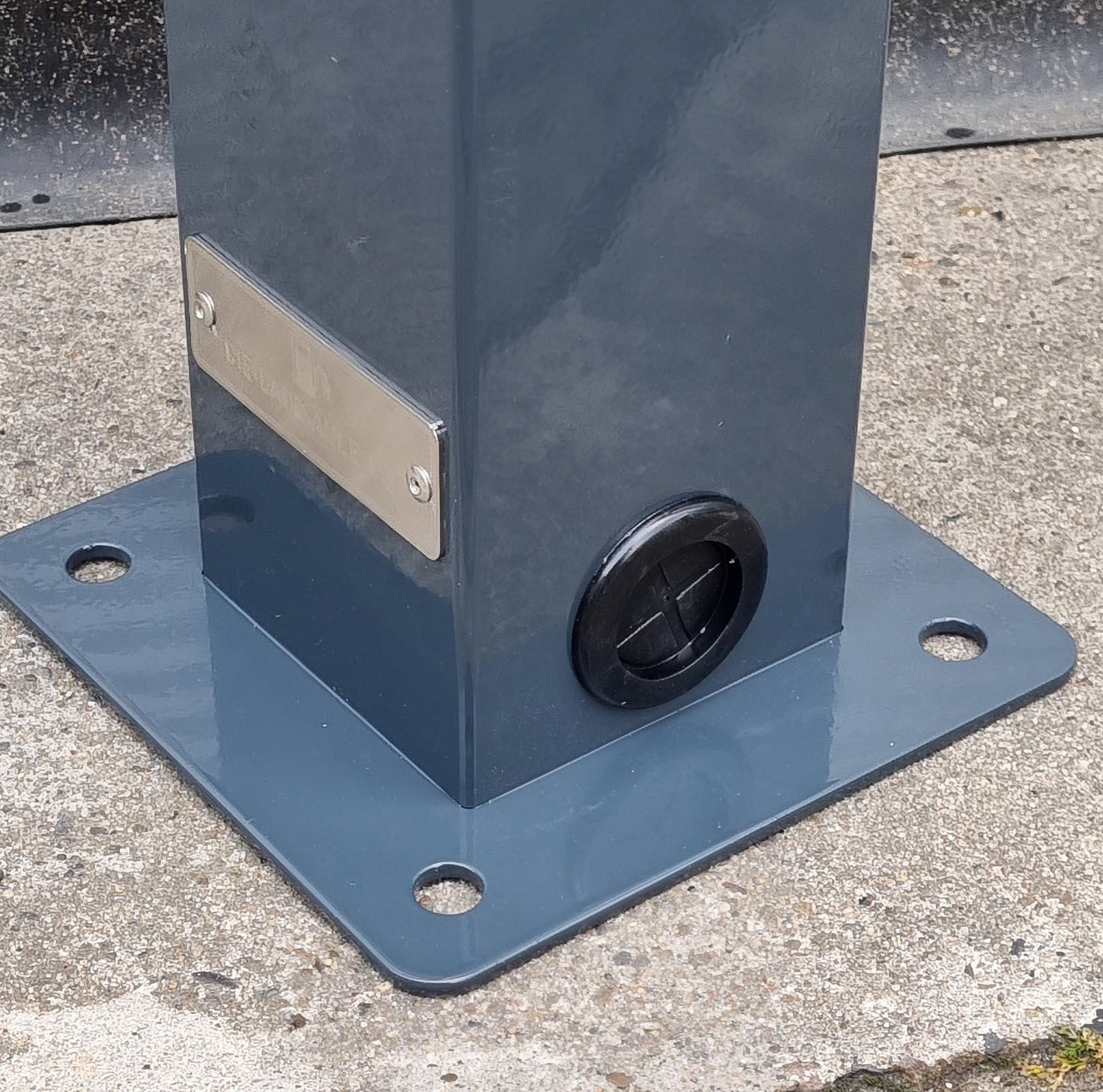 Colonne de charge double "DUO" spéciale pour ABL EMH1 Wallbox - Stèle